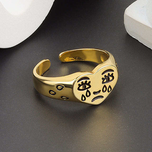 Crying heart ring original store