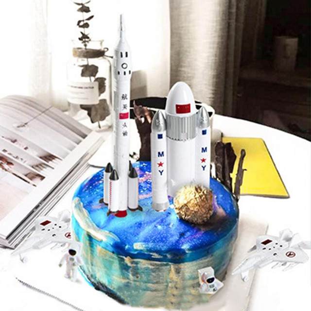 Space Shuttle Cake Topper
