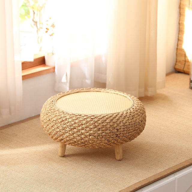 Round straw coffee table store