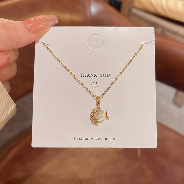 Cute little necklaces store