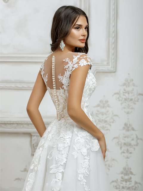 Queen Anne Neckline Wedding Dress